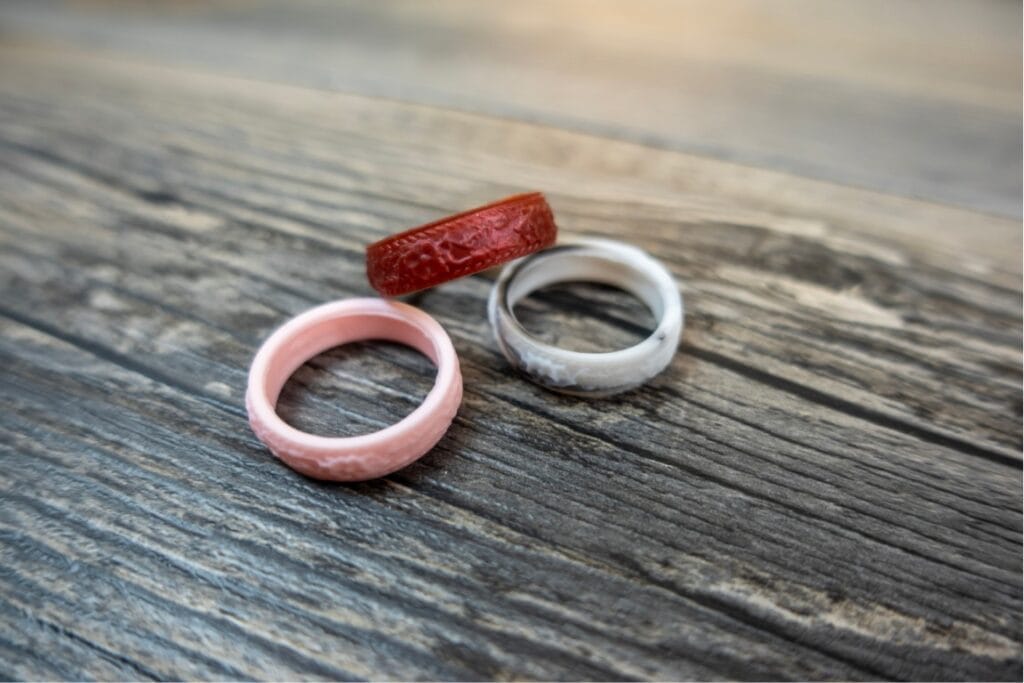 The Ultimate Guide to Wedding Ring Band Metals and Materials